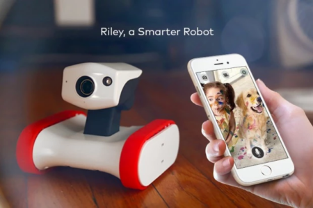 Riley, un petit robot de télépresence pour surveiller votre maison ...